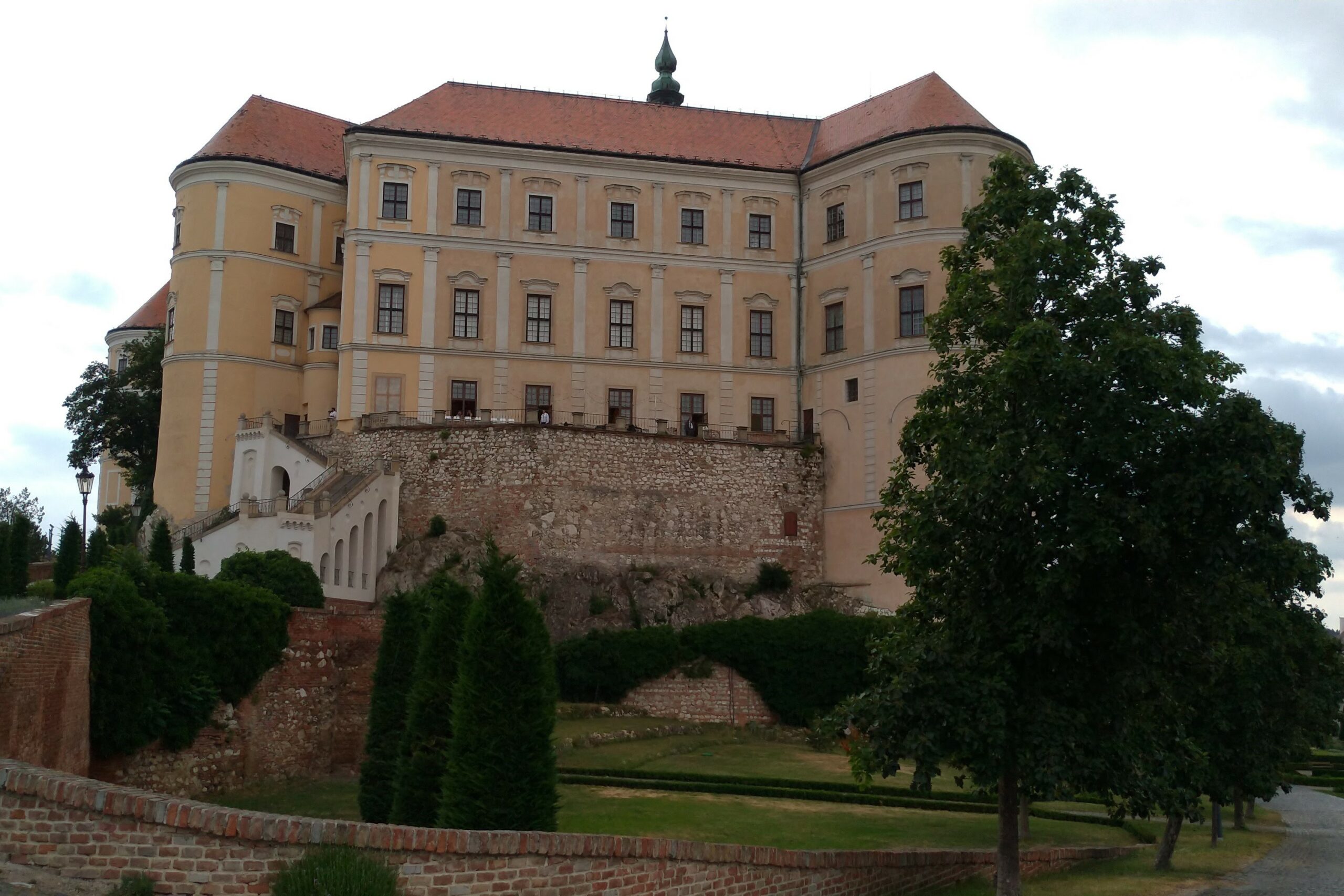 mikulo-castle-moravia-wine-country – To do in Prague